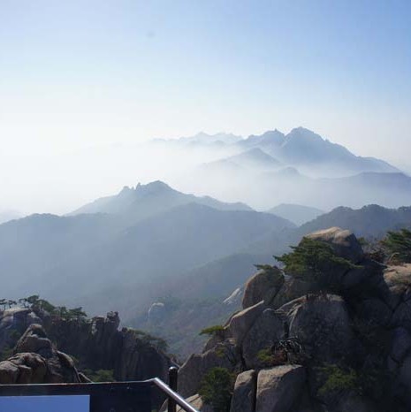 Mt. Bukhan National Park | koreatourinformation.com