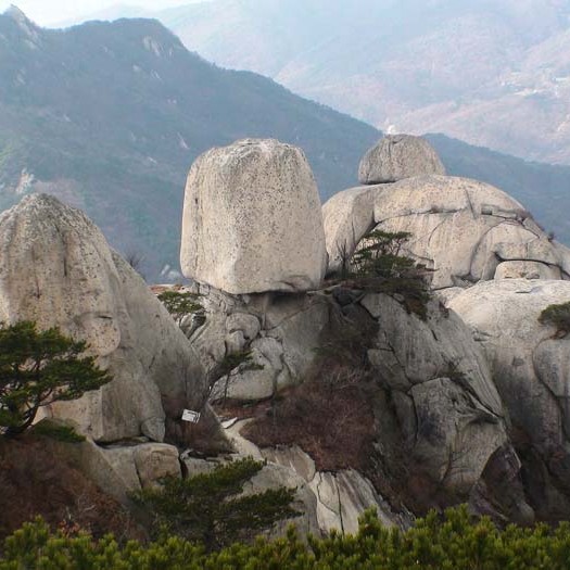 Mt. Bukhan National Park | koreatourinformation.com