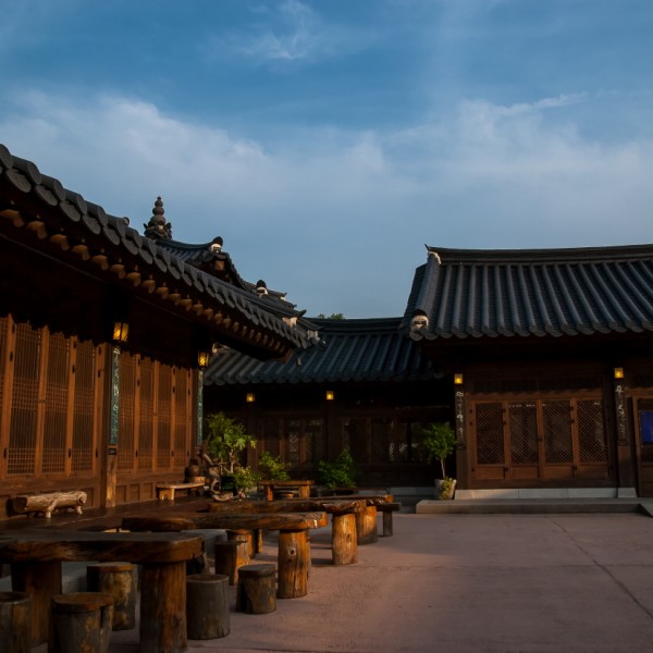 Namsan Hanok village | koreatourinformation.com